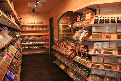 WALK IN Humidor-Cigars